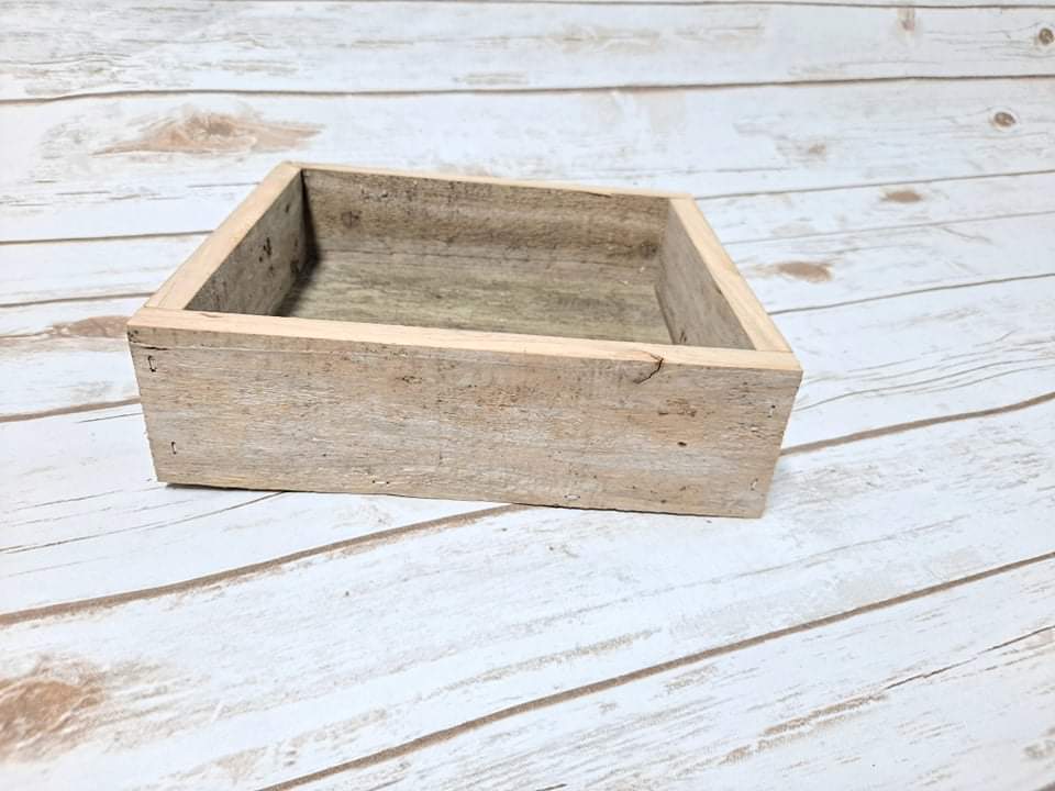 Reclaimed Square Centerpiece Box – onlinewoodflowers